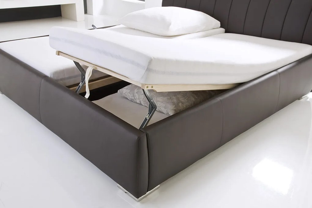 Luxusní hnědá čalouněná postel BERN 180 x 200 cm ekokůže
