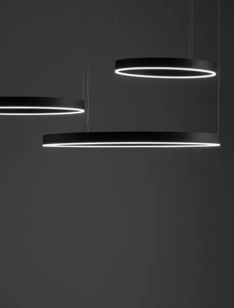 LED lustr Motif černá