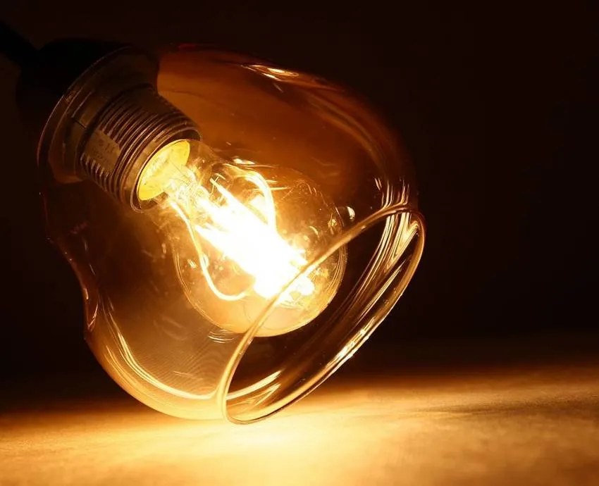Černo-zlaté nástěnné svítidlo Unica pro žárovku E27  - Candellux