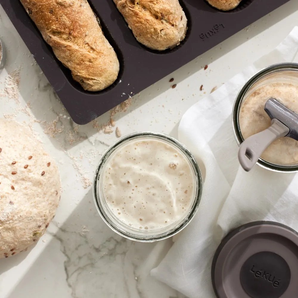 Set na výrobu kvásku se stěrkou 2 ks 700 ml – Lékué