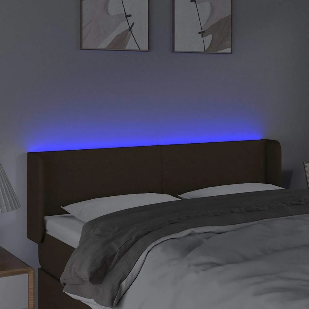Čelo postele s LED tmavě hnědé 147 x 16 x 78/88 cm textil 3122957