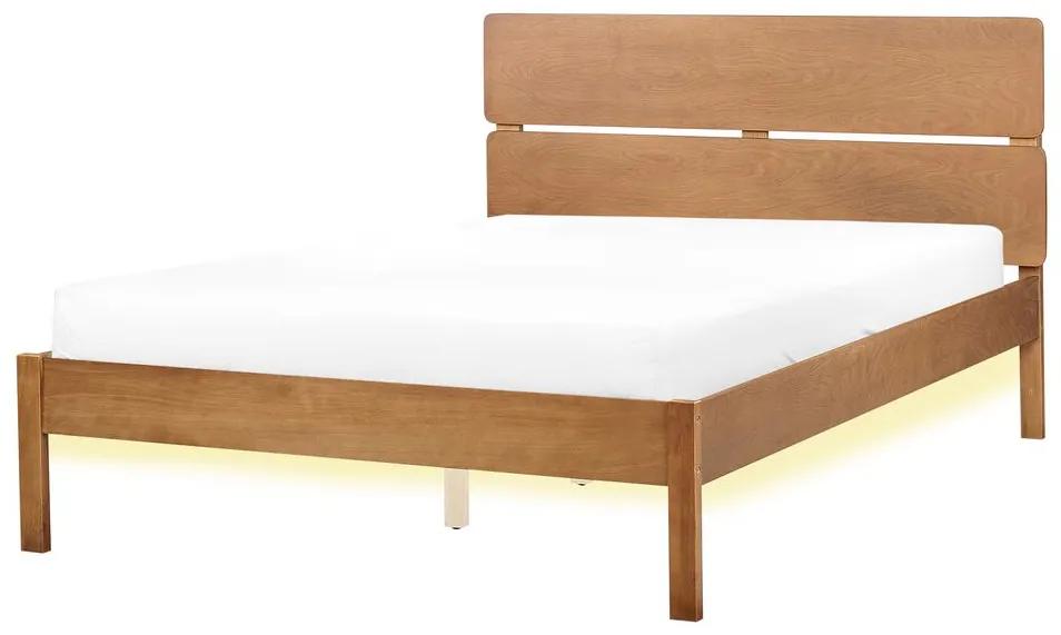 LED postel 140 x 200 cm ze světlého dřeva BOISSET Beliani