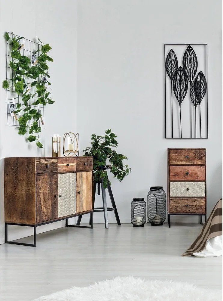 Kovová nástěnná dekorace 61x135 cm Adhira – Bizzotto