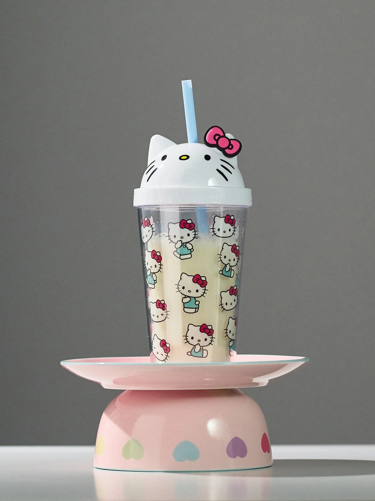 Sinsay - Hrnek s víčkem a brčkem Hello Kitty - vícebarevná
