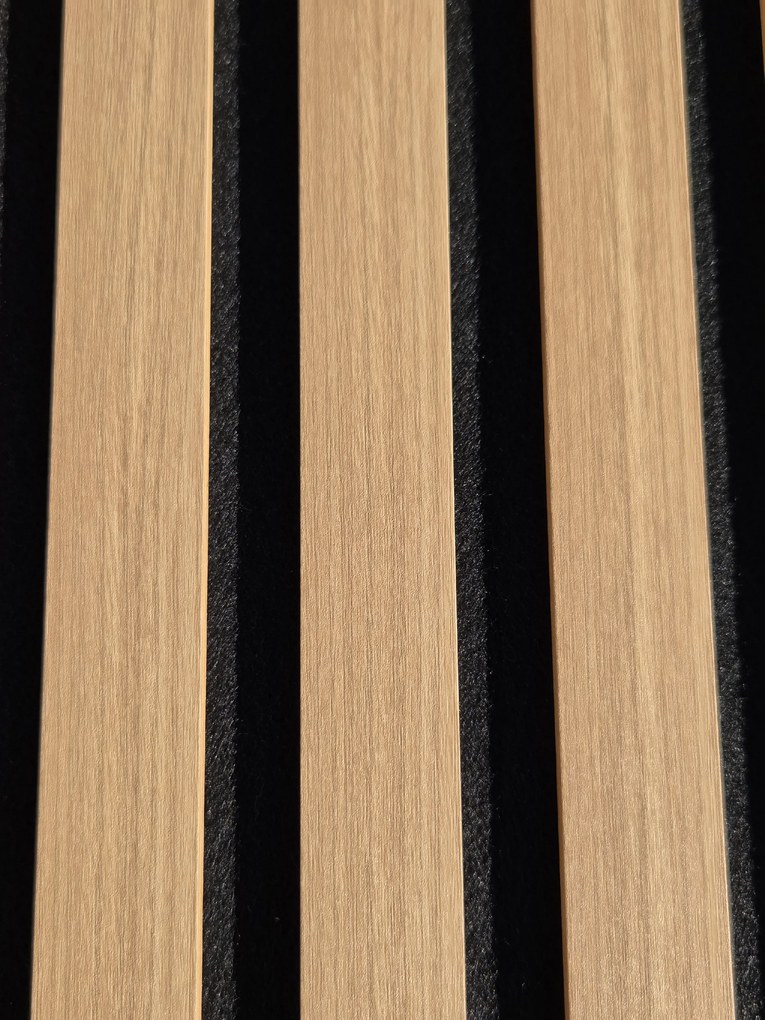 3D Dřevěné lamely na zeď na filci 255x46cm - Dub LATTE