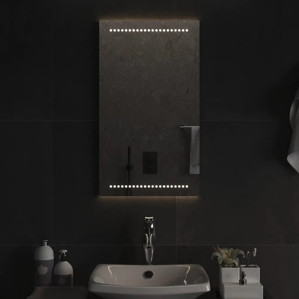 Koupelnové zrcadlo s LED osvětlením 40x70 cm 3154047