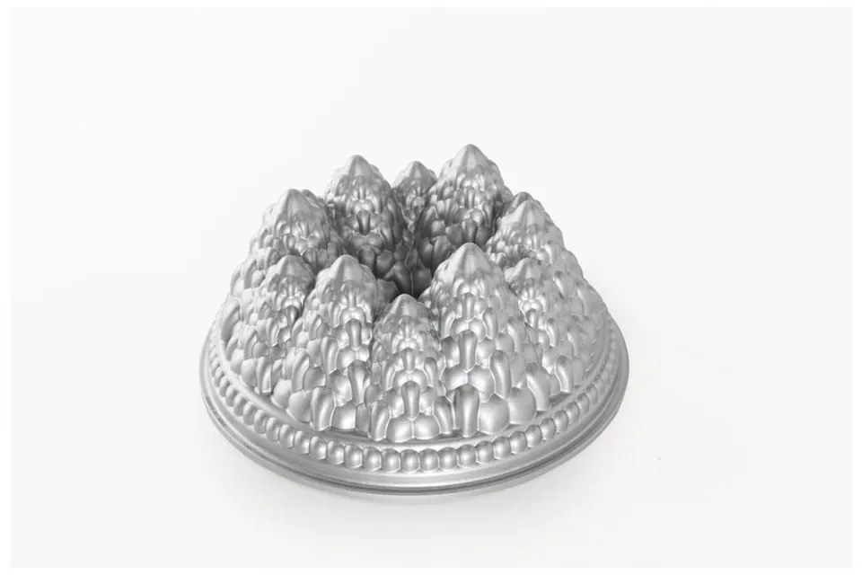 Forma na bábovku ve stříbrné barvě Nordic Ware Pines, 2,1 l