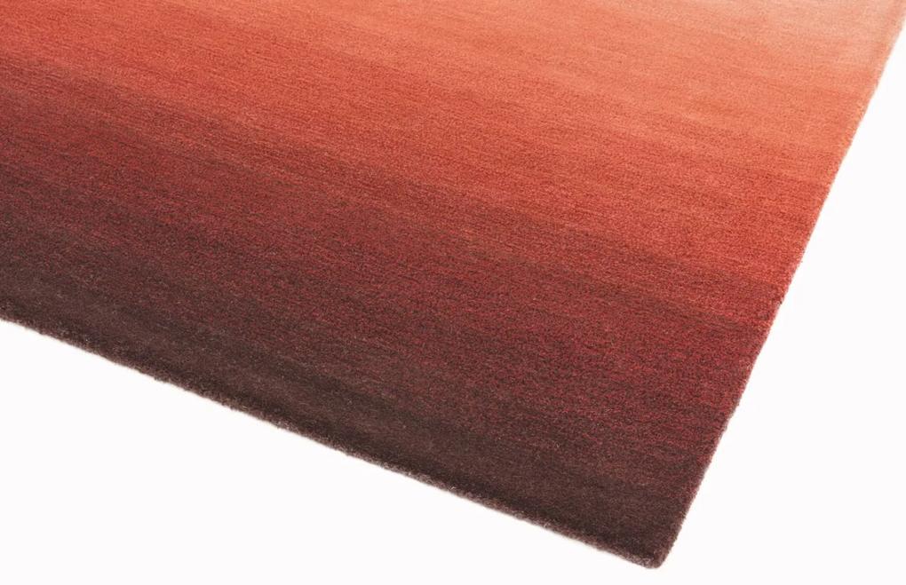 Červený  koberec Nirvana Rust Rozměry: 160x230 cm