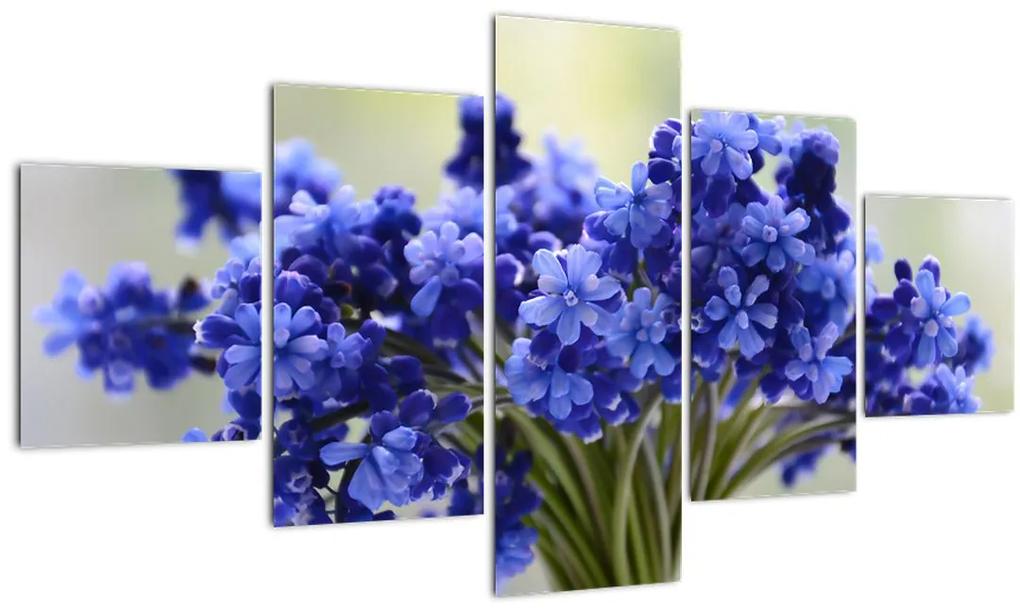 Obraz kytice modrých květů (125x70 cm)