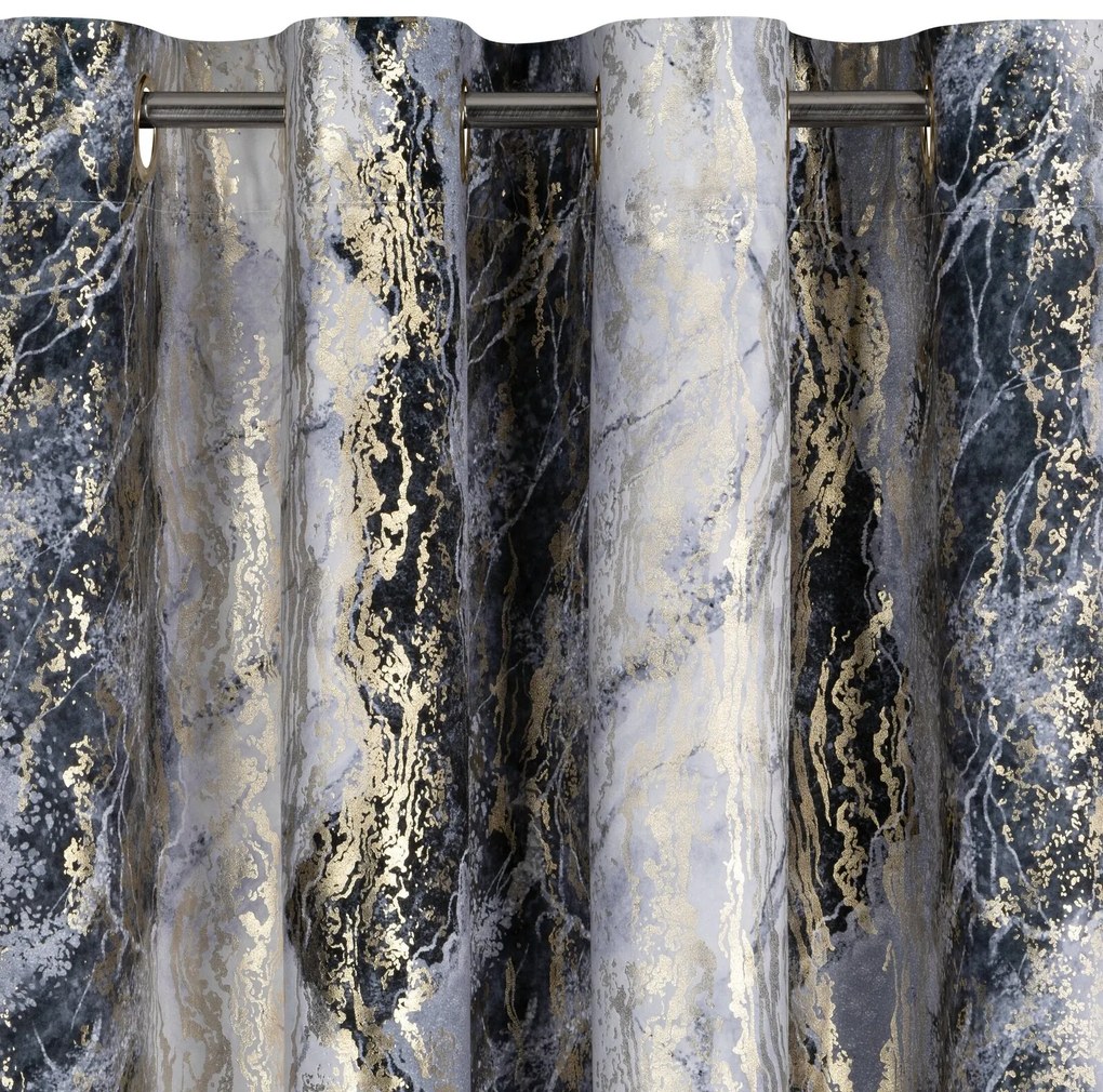ZATEMŇOVACÍ ZÁVĚS NA KROUŽCÍCH SOFI 135X250 CM VZOROVANÁ