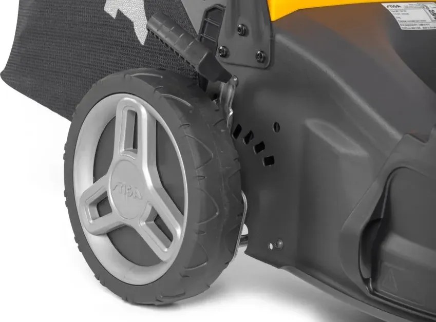 Benzínová sekačka na trávu Stiga Combi 50 SQH (motor Honda GCVx170 a mulčování)