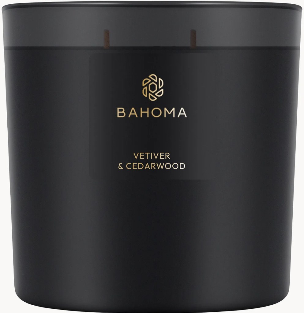 Ručně vyrobená vonná svíčka se třemi knoty Vetiver & Cedarwood (vetiver, cedr a hřebíček)