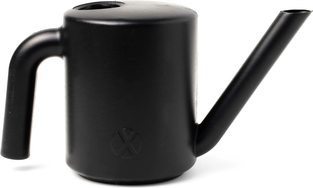 Xala Konev na zalévání »Kappu«, 2 l. (černá)