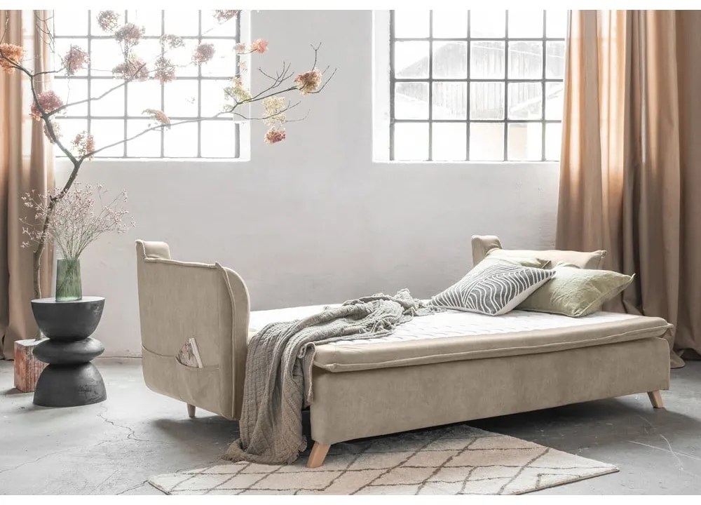 Béžová sametová rozkládací pohovka 225 cm Charming Charlie – Miuform