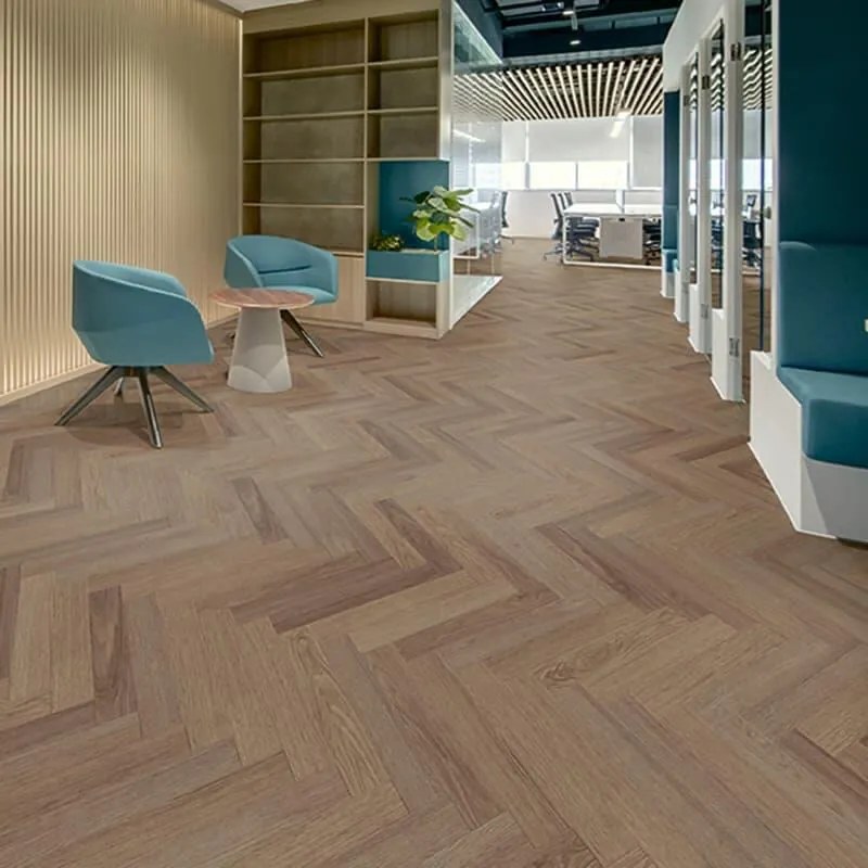 Vinylová podlaha Expona Commercial 4223 Dub Saddlebrown parketa