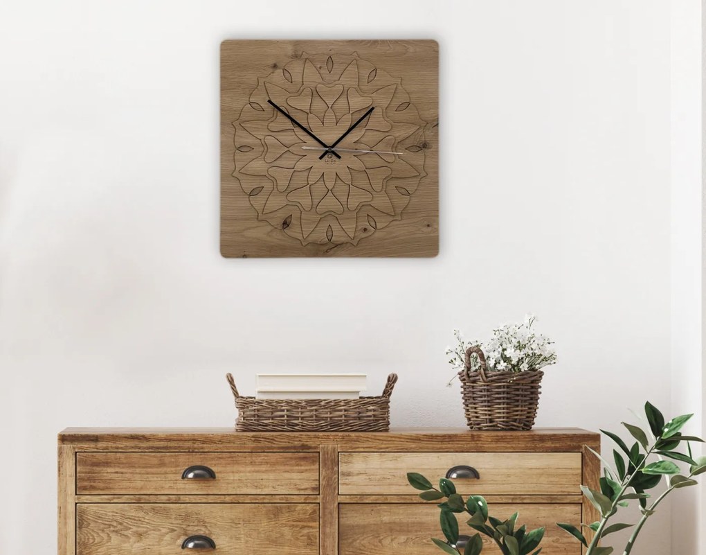 "Mandala" Dřevěné hodiny 40x40cm provedení povrchu: černá s patinou