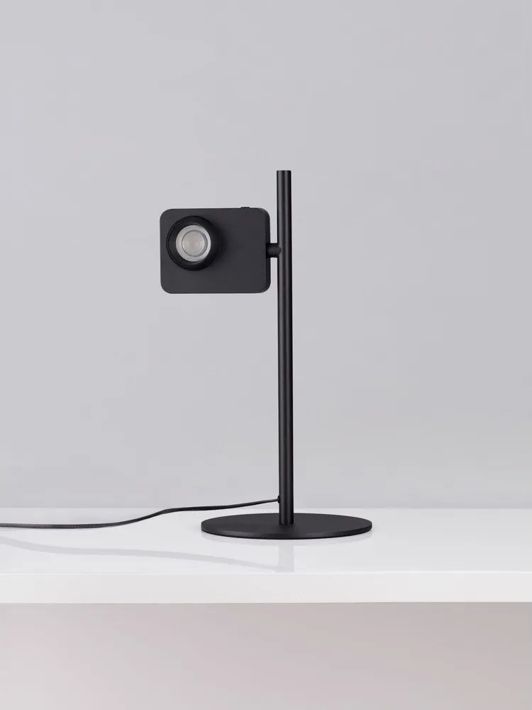 Černá hliníková LED stolní lampa s ohybatelnou konstrukcí/stmívatelná (výška 46 cm) Kedros – Nova Luce