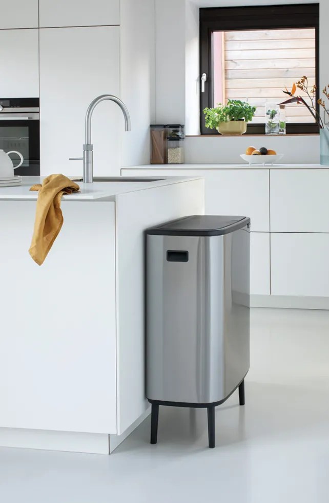 Brabantia BO Touch Bin 60L HI matná ocel otiskuvzdorná