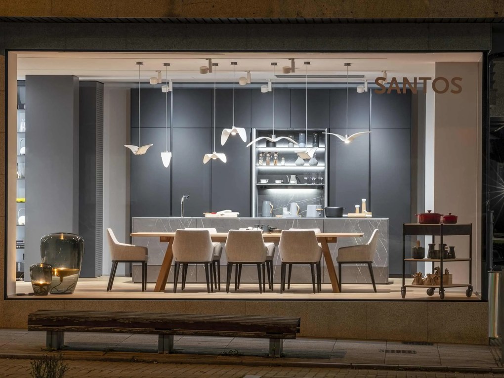Designové závěsné svítidlo Brokis Night Birds PC962 Povrch Montury: Černý elox, Barva skla: opal - masiv, Povrch baldachýnu: pískovaný hliník lakovaný