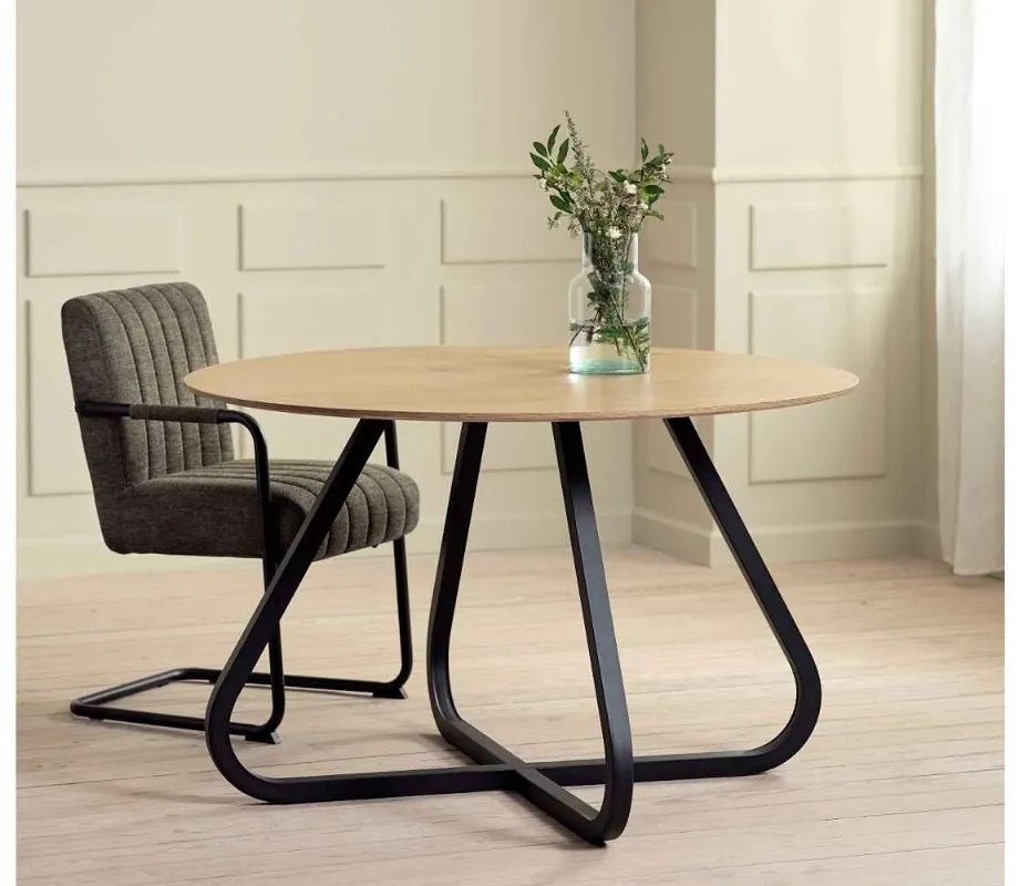 Designový jídelní stůl Valenzuela 120 cm vzor dub