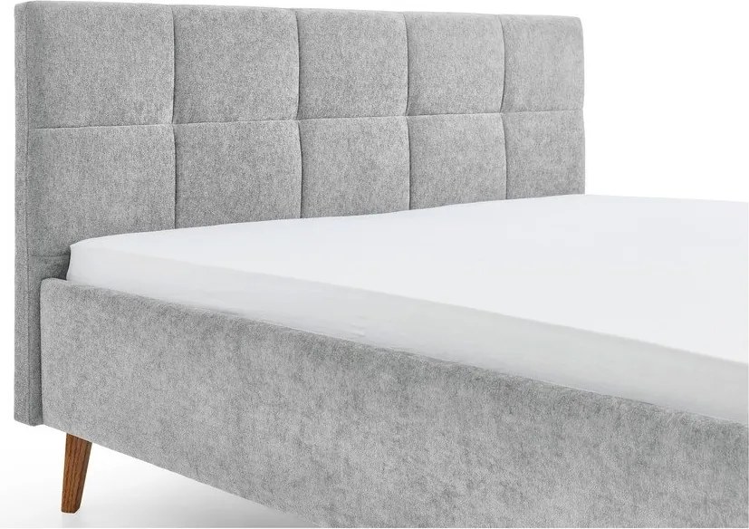 Šedá čalouněná dvoulůžková postel s úložným prostorem s roštem 180x200 cm Nova – Meise Möbel