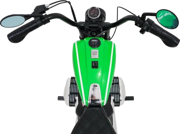 Elektrická motorka BMW R18 zelená