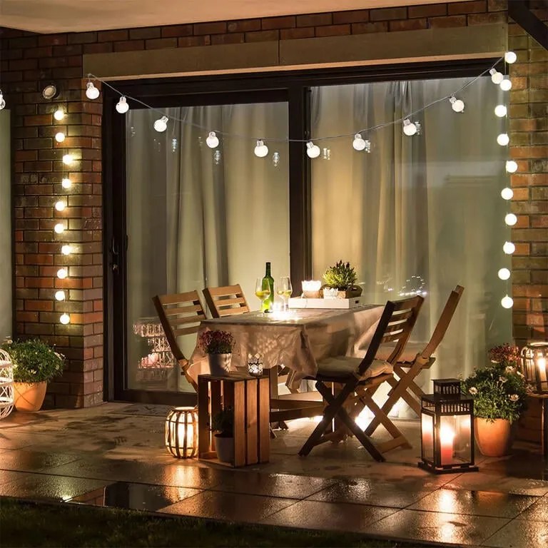 Světelný řetěz s kulatými žárovkami s reliéfem, 10x5 LED