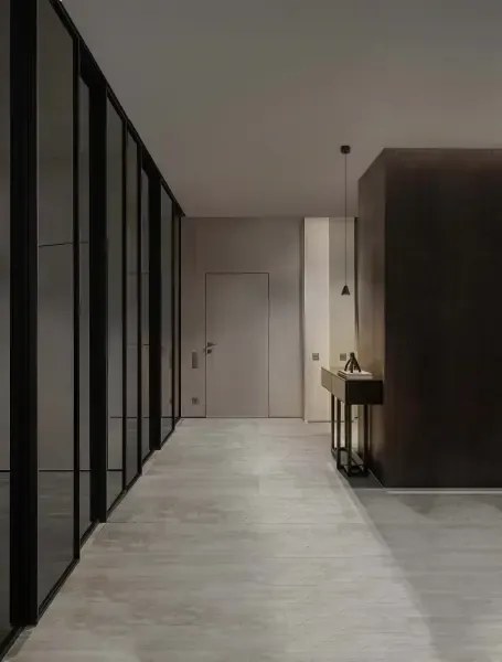 LED černá moderní svítilna Irmos