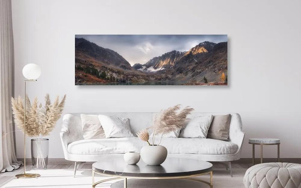 Obraz majestátní hory s jezerem - 120x40 cm