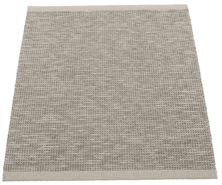 Šedý vnitřní a venkovní koberec 70x90 cm Sam Warm Grey – Pappelina