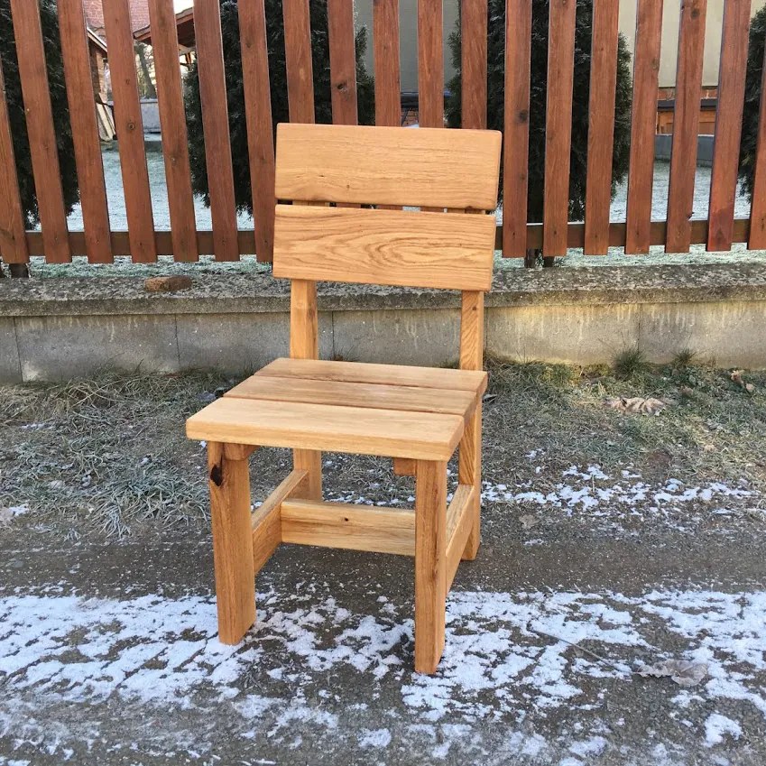 KULHÁNEK Přírodní dubová židle Odstín nátěru: lazura - teak
