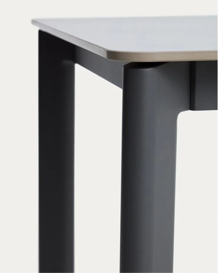 Zahradní jídelní stůl s deskou z kamene 80x140 cm Anafi – Kave Home