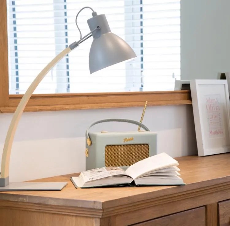 Stolní lampa Searchlight NANNA EU1039GY