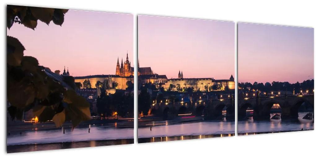 Obraz Pražského hradu a Vltavy (120x40 cm), 40 dalších rozměrů