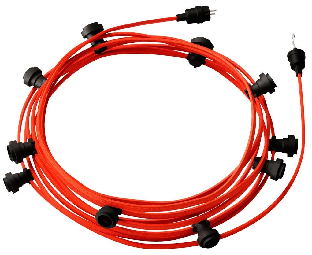 creative cables Hotový světelný řetěz LUMET 12,5 m je sestavený z 10 černých objímek, háčku a zástrčky Barva kabelu: Bílo-černá - CZ04