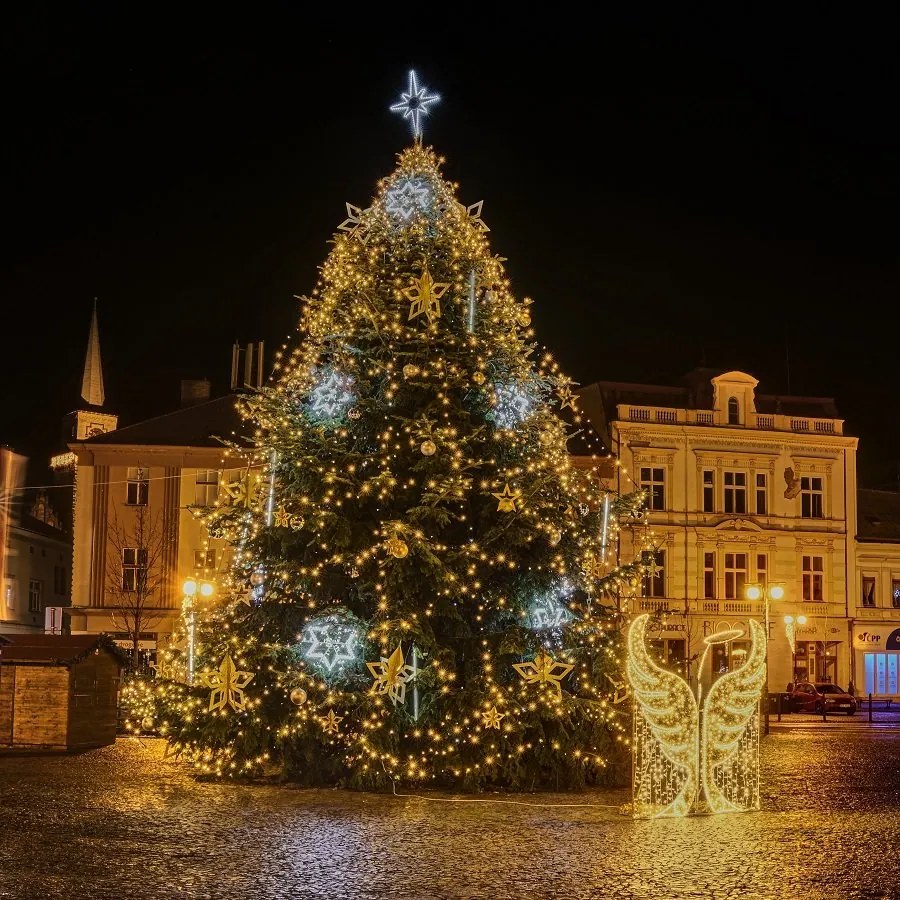 LED světelný řetěz 100 m, teple bílá, 1000 diod, IP67, Easy Fix
