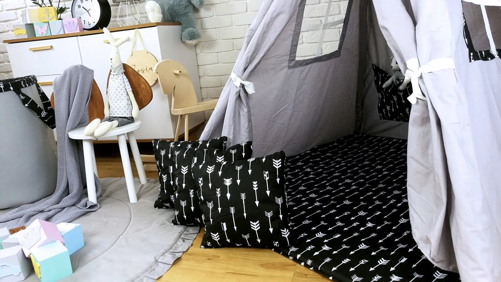 Dětský stan TEEPEE (TÝPÍ) ŠÍPY s doplňky - šedý/černý