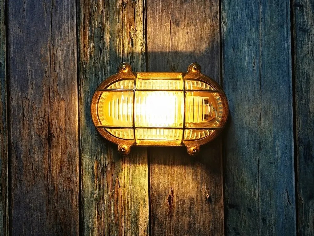 Venkovní mosazné světlo Bulkhead ECO57