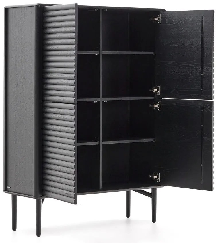 Černá skříňka v dekoru dubu 104,5x144x40 cm Lenon – Kave Home
