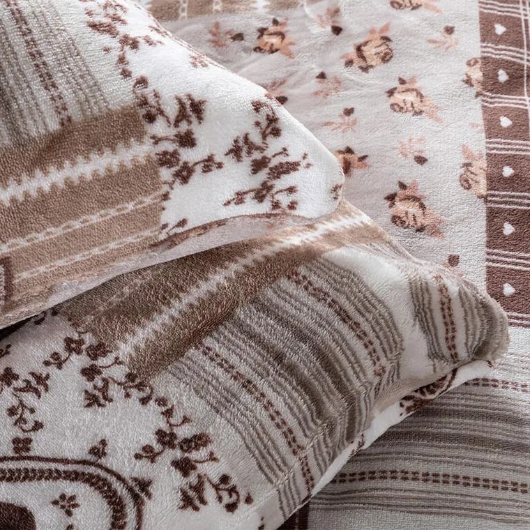 Ložní povlečení z mikroplyše PATCHWORK béžový