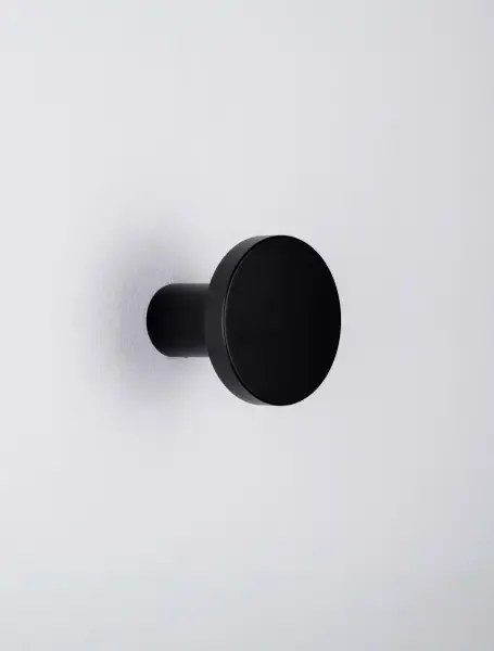 LED černá svítilna na zeď Nano