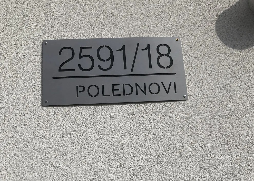 Domovní číslo tabulka 5b Velikost: Grafická vizualizace - bez výroby