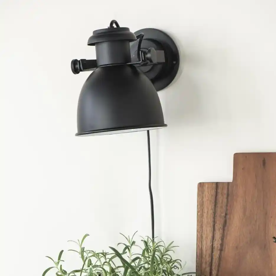 IB LAURSEN Nástěnná lampa Black Cord, černá barva, kov | Biano