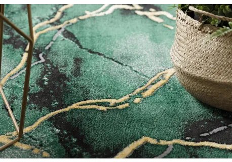 koberec EMERALD výhradní 1018 glamour, stylový mramor lahvově zelená velikost 120x170 cm | krásné koberce cz