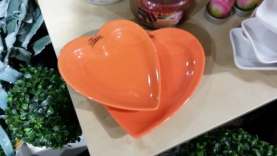 Srdce talířek oranžový 13 cm