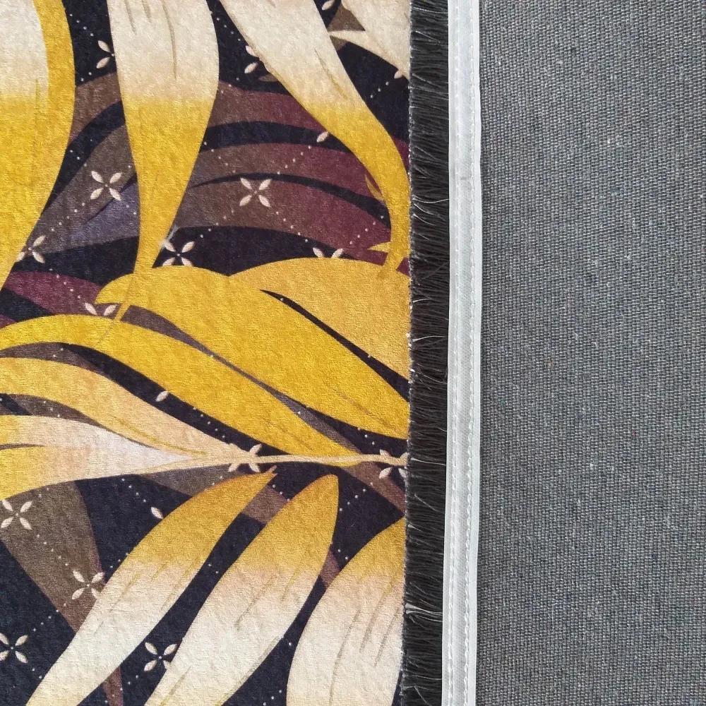Nádherný protiskluzový koberec se vzorem Šířka: 160 cm | Délka: 220 cm