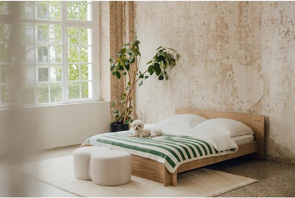 Dvoulůžková postel z dřevotřísky/z překližky v dekoru dubu s roštem 140x200 cm v přírodní barvě Valt – noo.ma