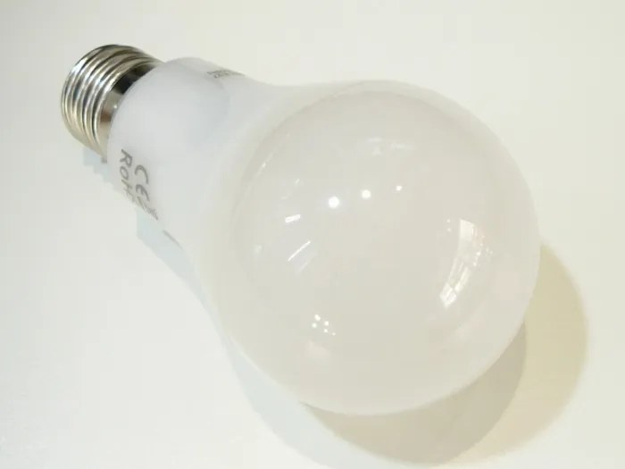 LED žárovka 5W ekvivalent 40W