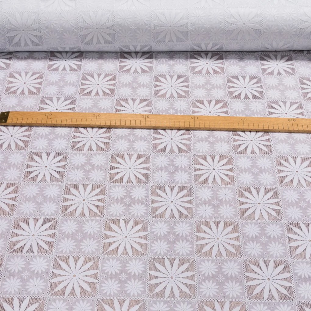 Ubrus PVC TR678 krajkový vzor, bílá, š.138cm (metráž)