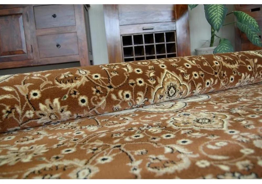 Kusový koberec Agas hnědý 180x270cm
